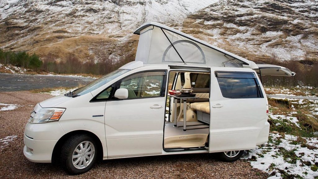 Bi-fuel hybrid camper van drives 1,000 miles and camps on pure battery ...